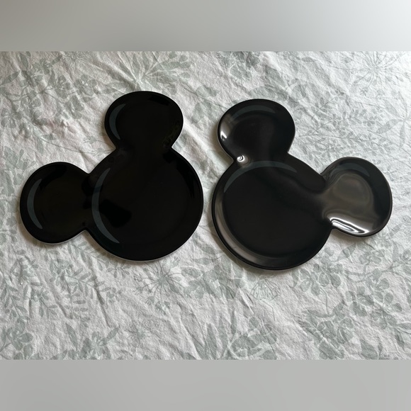 Disney | Dining | Micky Mouse Plates Authentic Original Disney Parks ...